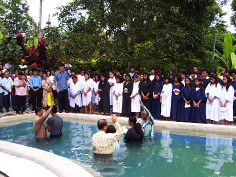 BAPTISMS in the Philippines - August 2008 | Adopt A Minister International